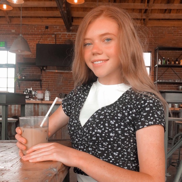 Natalee's Closet (@nataleejeffries) | Poshmark